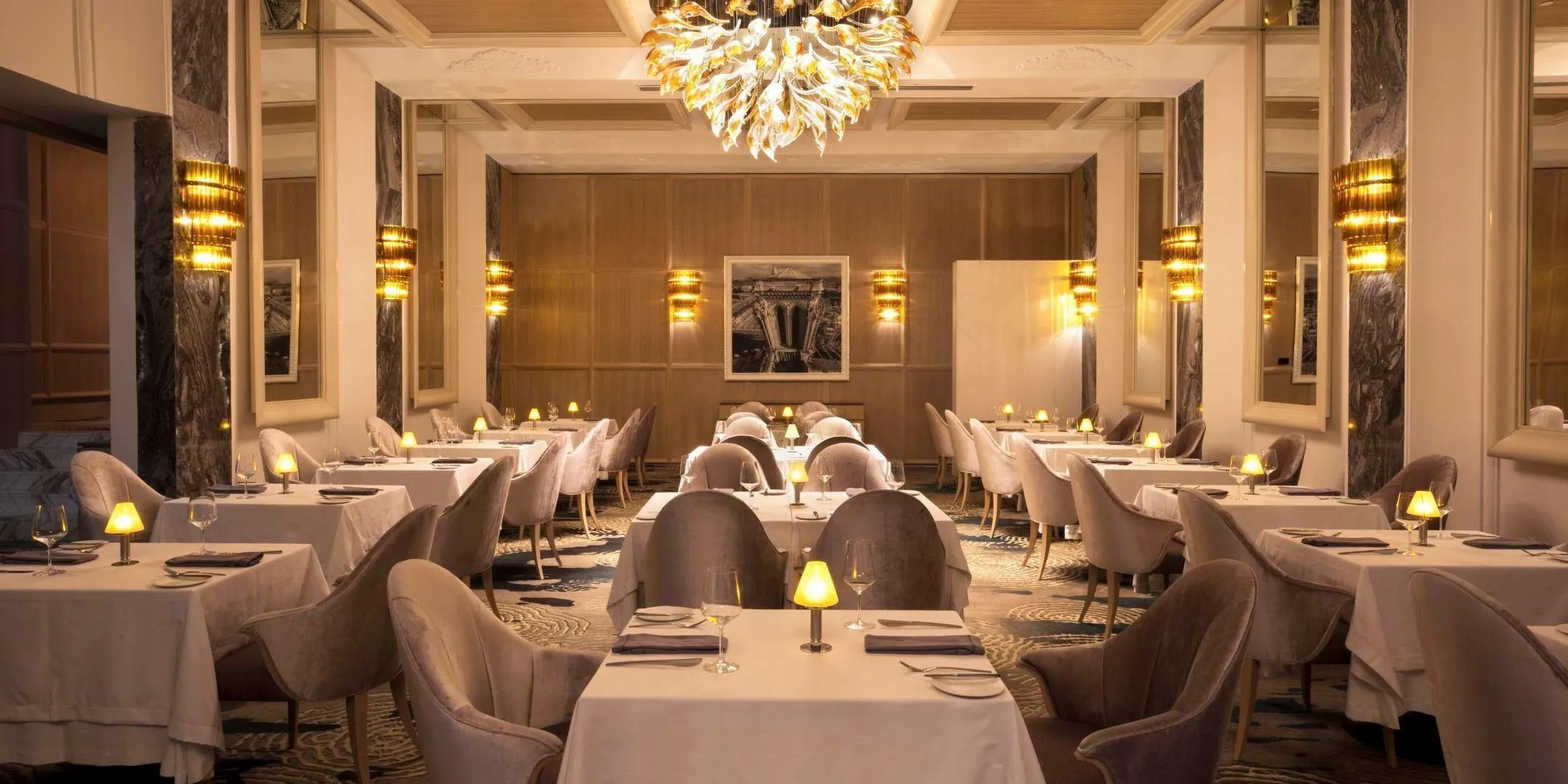 Art in Each Bite, Flair in Each Sip | Le Blanc Spa Resorts