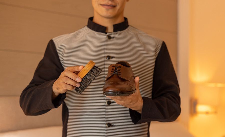 Meet our Exclusive Butler Service | Le Blanc Spa Resorts®.